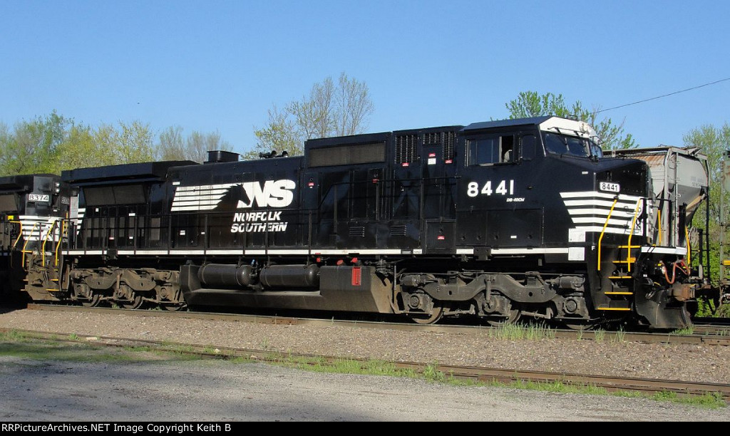 NS 8441